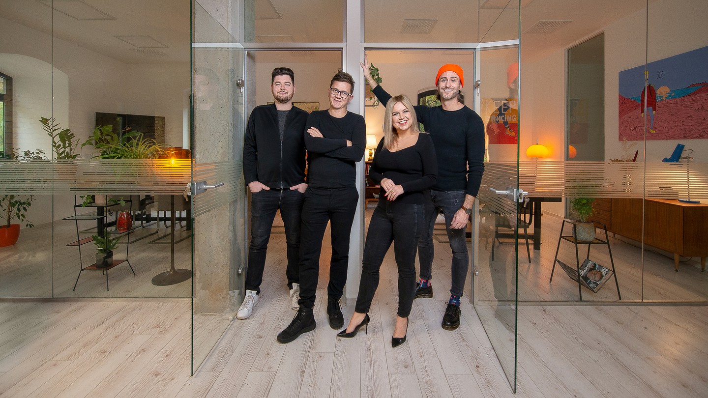 Career | feat. agency